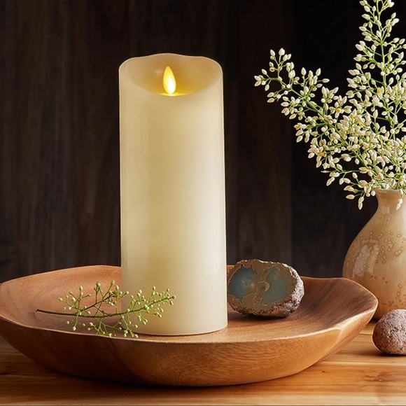 Lumiere | Other | Luminara Realistic Artifical Flame Classic Pillar Led ...